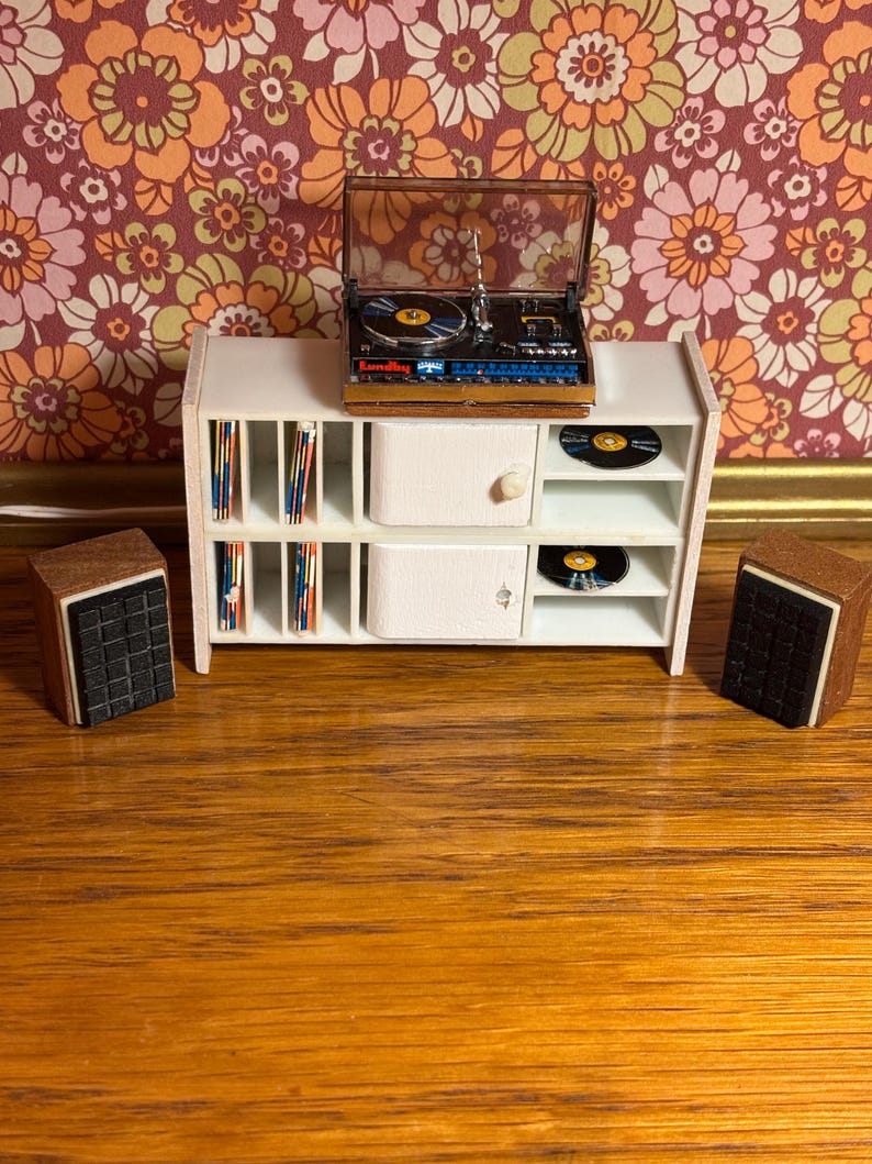 Vintage Lundby Dolls House Stereo and Stereo Bench Miniature Furniture ...