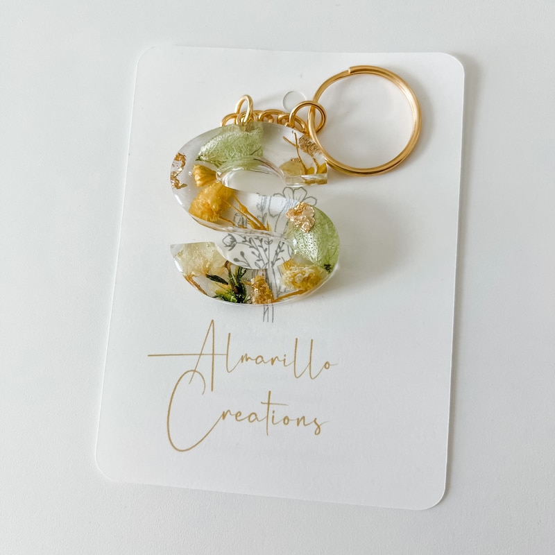 Resin Flower Keychain - Etsy