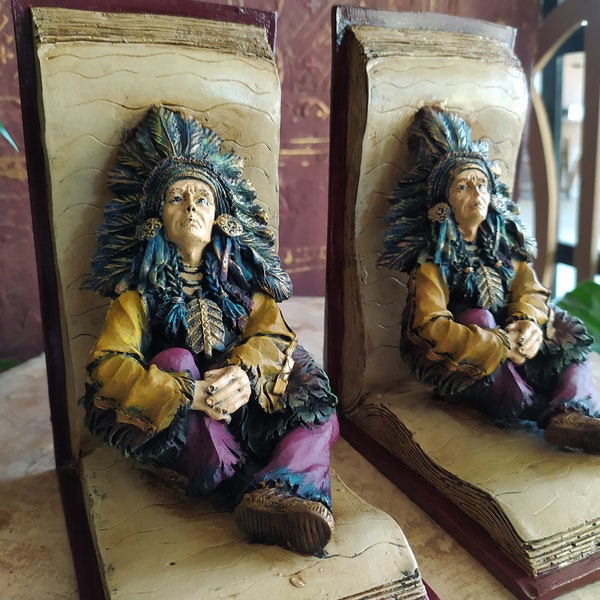 Indian Bookend - Etsy