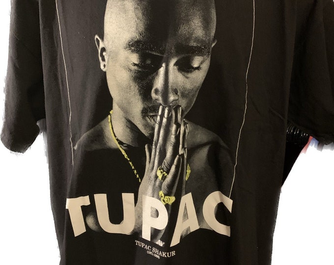 Tupac Shakur Praying Hands T-shirt - Etsy