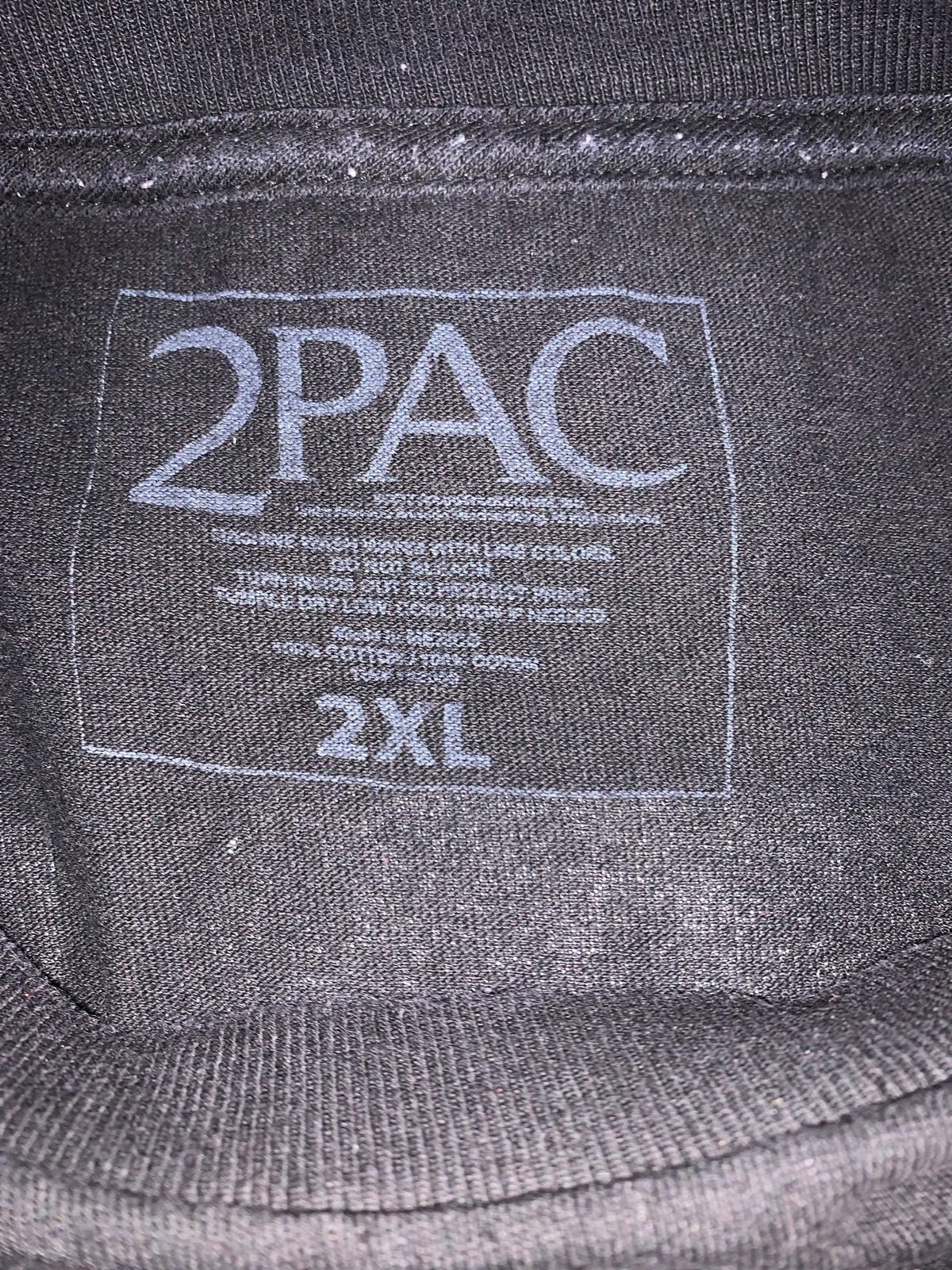 Tupac Shakur Praying Hands T-shirt - Etsy