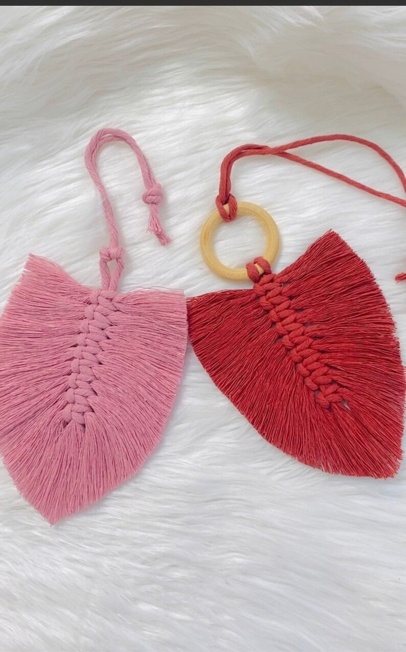 Macrame Feather Diffuser// Essential Oil Car Diffuser - Etsy