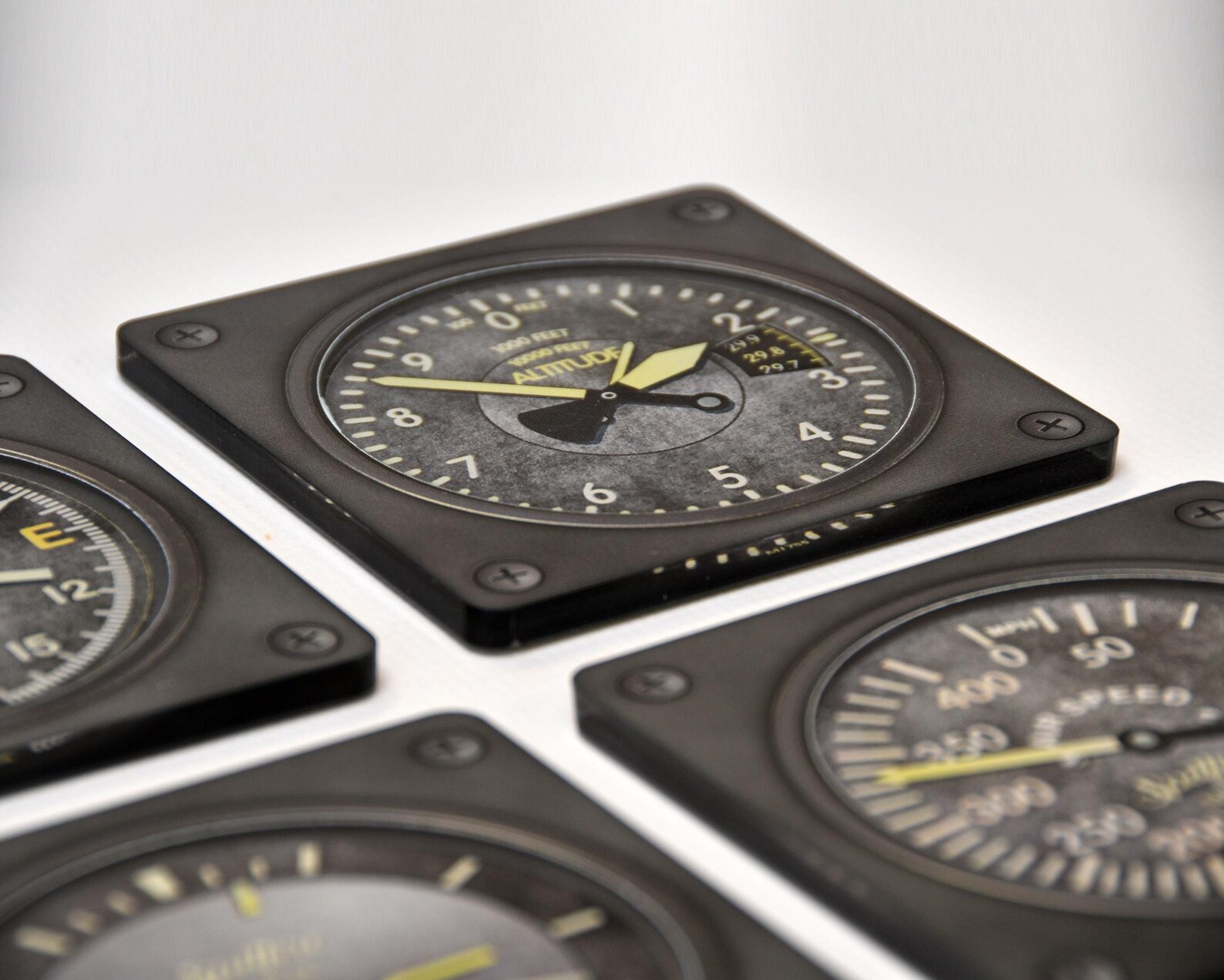 Vintage Flight Instrument Coasters, Realistic Cockpit Dials Set ...