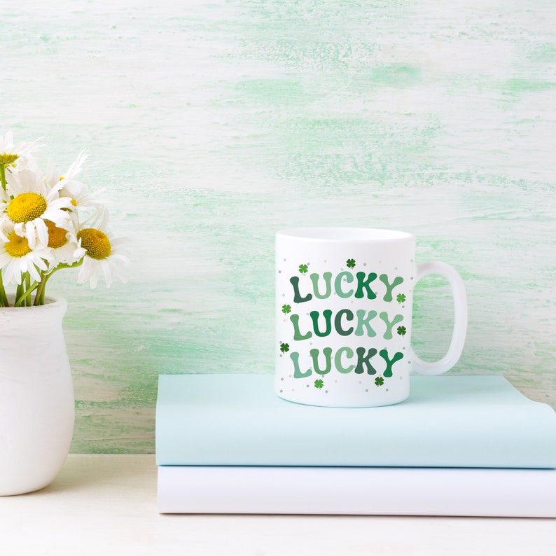 Lucky Svg, Día de San Patricio SVG, Tréboles, Descarga instantánea ...
