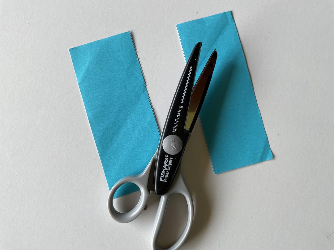 Fiskars Paper Edgers, Scissors - Mini Pinking - Preloved Craft Scissors ...