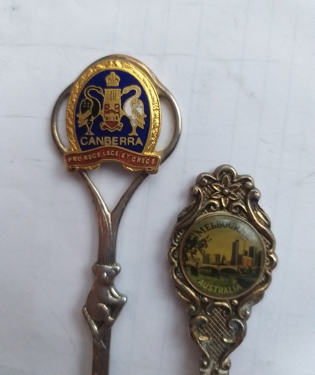 Canberra Melbourne Coat of Arms Souvenir Vintage Commemorative ...