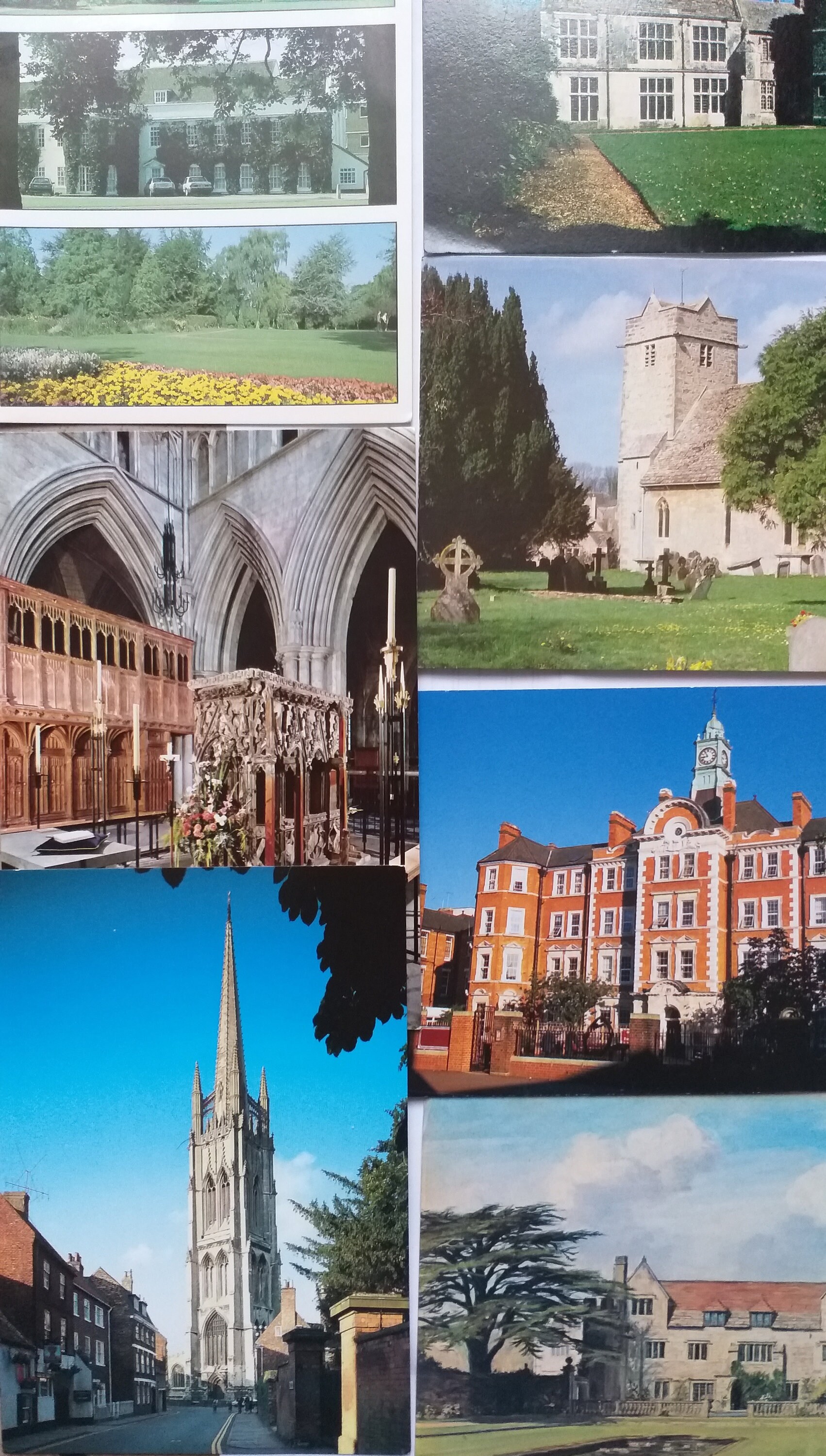 A Set of 11 Vintage British Postcards unused Featuring Landscape, View ...