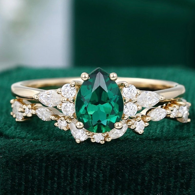Emerald Wedding Set - Etsy