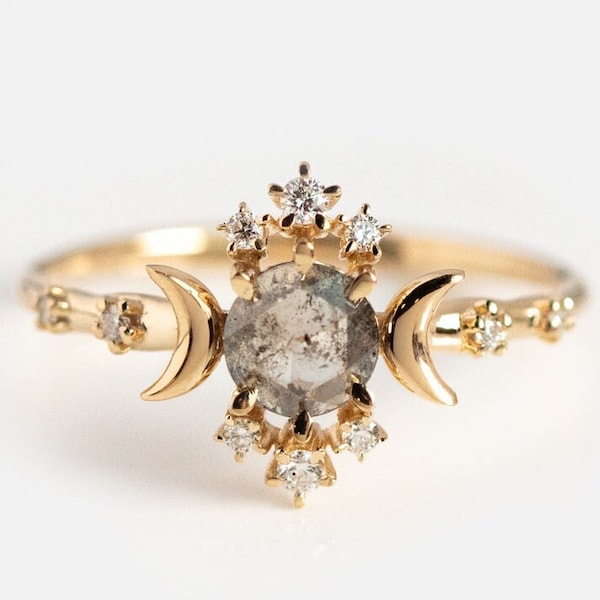 Crescent Moon Ring - Etsy