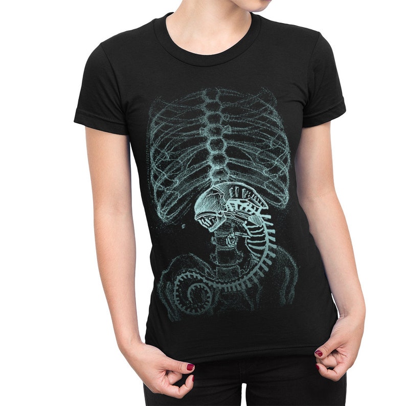 Alien X-ray T-shirt / Xenomorph Anatomy 100% Cotton Tee / - Etsy