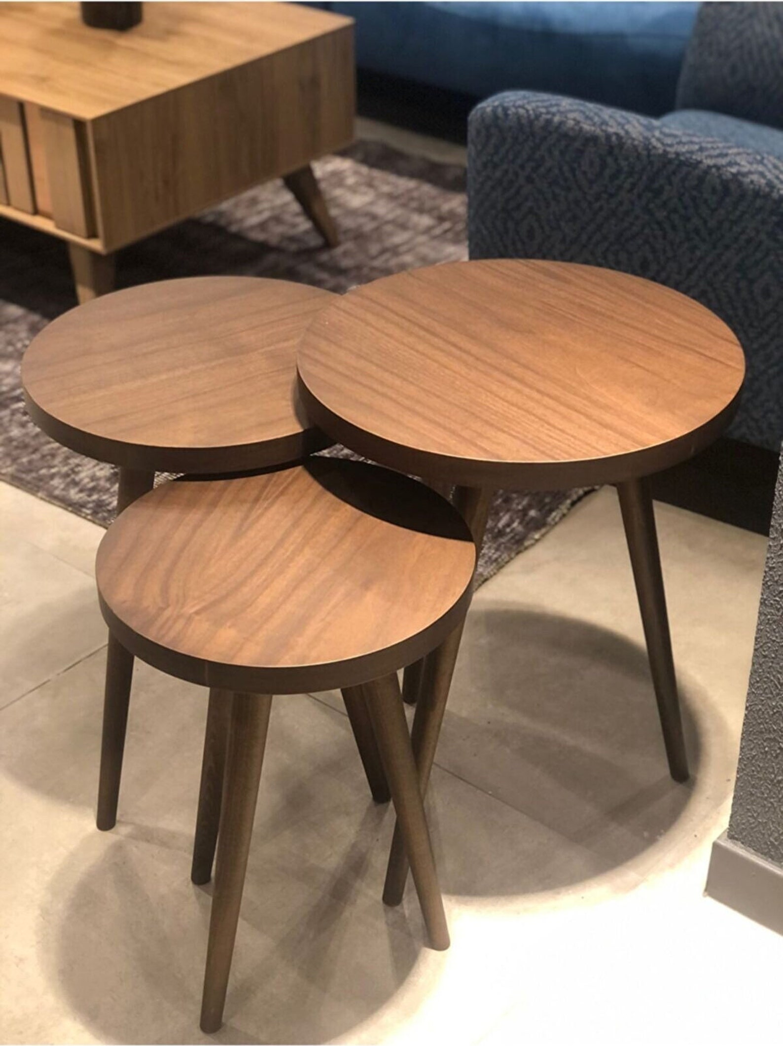 Walnut Round Nesting Coffee Tables Set of 3 Side Table Set - Etsy Australia Walnut Round Nesting Coffee Tables Set of 3 Side Table Set - Etsy Australia