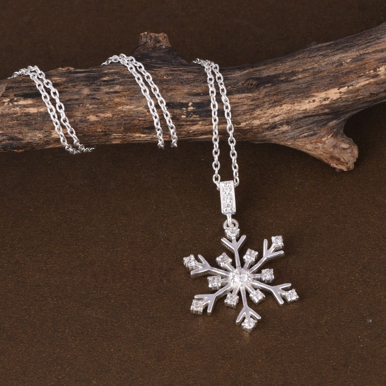 Snowflake Necklace | Winter Necklace | Snowflake Pendant | 925 Silver ...