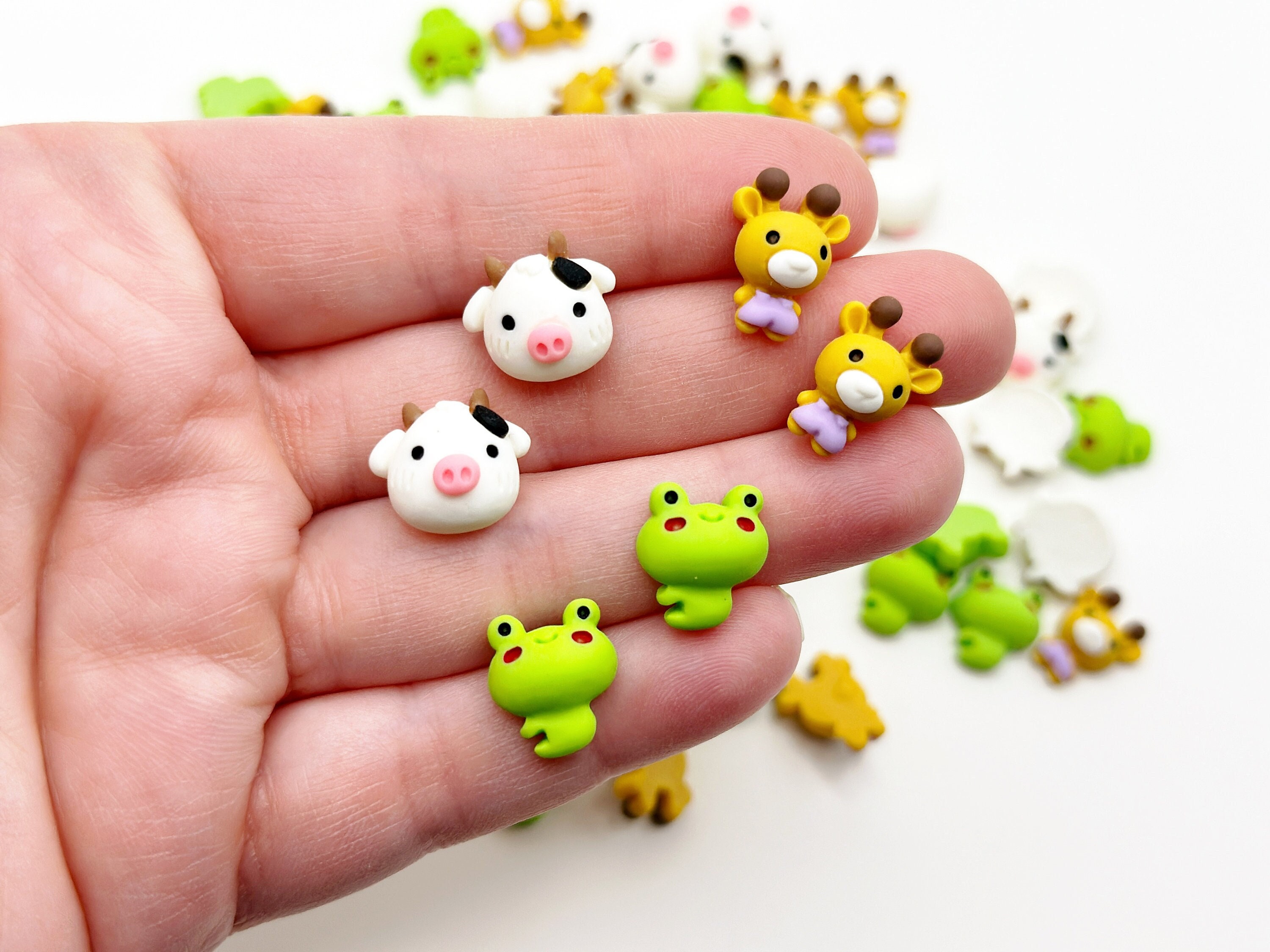 6pc Flat Back Charms, Giraffes, Cows, Frogs, Slime Mix Ins, Cabochons ...