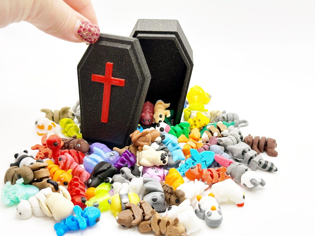 3d Printed Animals Macabre Coffin Shelf Creepycute Tiny Box Weirdcore ...