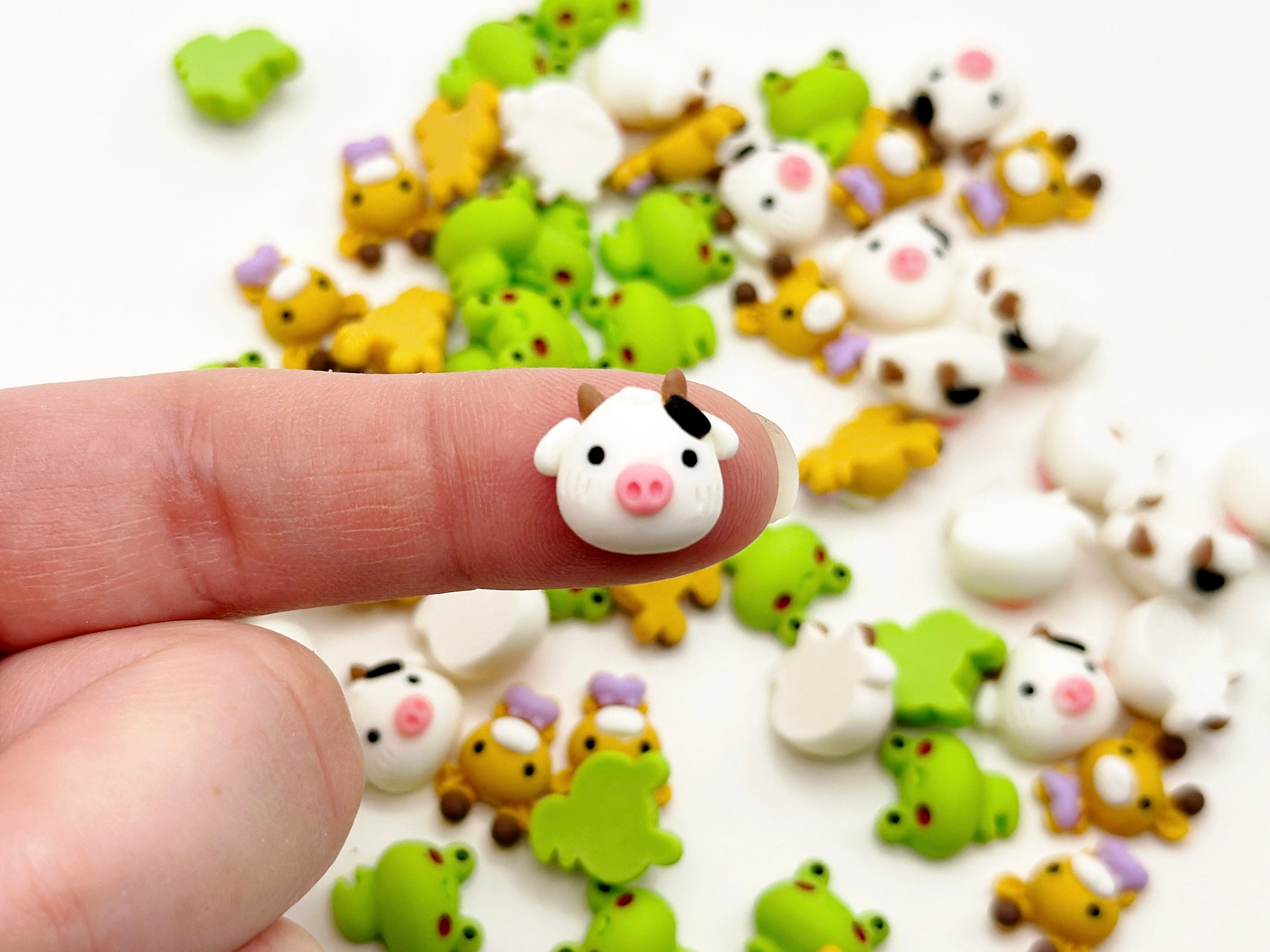 6pc Flat Back Charms, Giraffes, Cows, Frogs, Slime Mix Ins, Cabochons ...