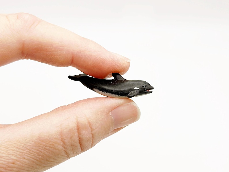 5pc Orca Miniature Figurines Mini Orcas Tiny Figure Diorama Supplies ...