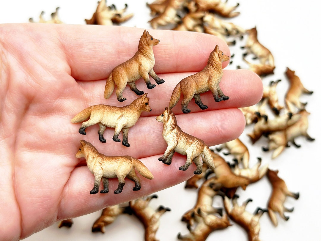 5pc Miniature Fox Figurines, Tiny Mini Figure, Diorama, Terrarium ...
