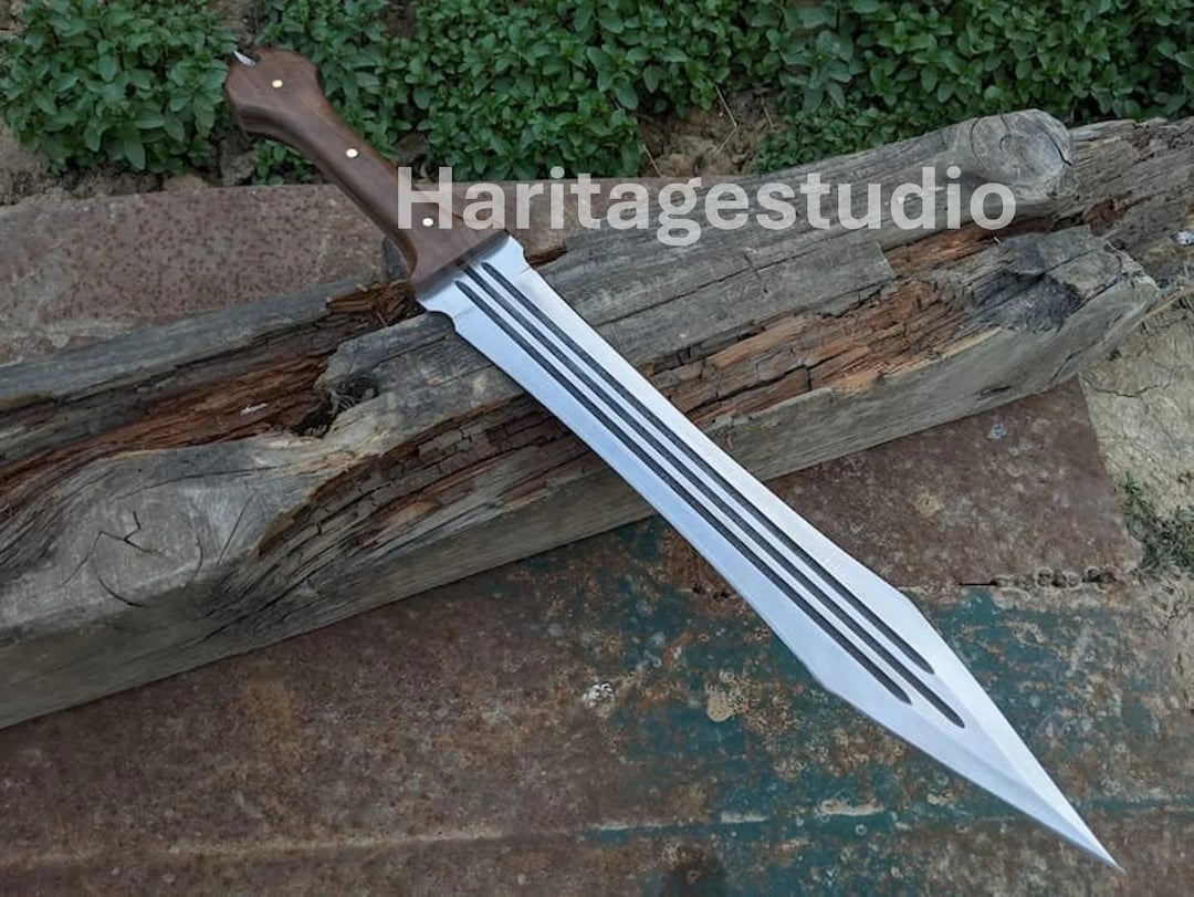 Handmade D2 Steel Gladiator Short Sword - Rosewood Handle - Etsy