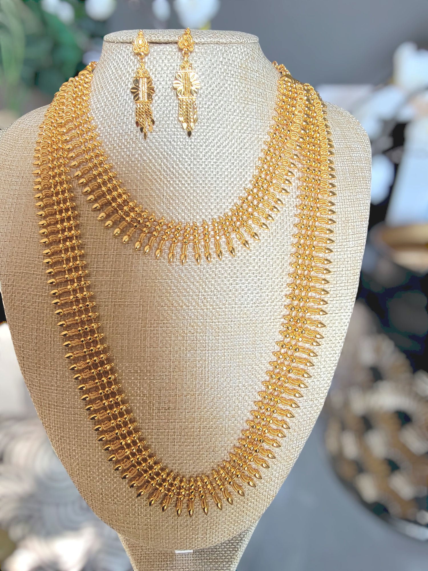 Micro Gold Plated Short necklace haram and earrings mullamottu Mala