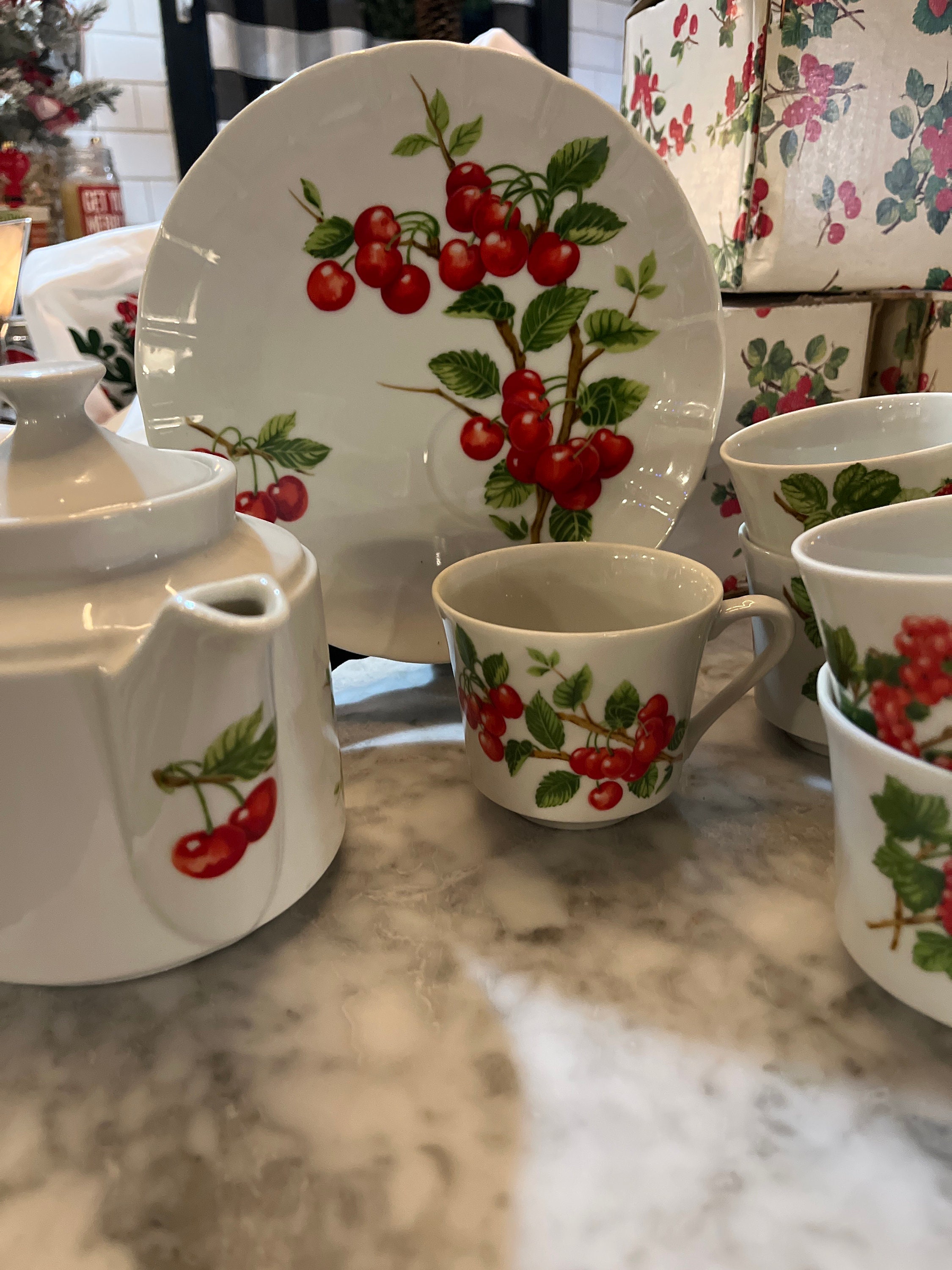 Set of 8 Seymor Mann 1975 Snack Sets W/tea Pot Beautiful Fruits ...