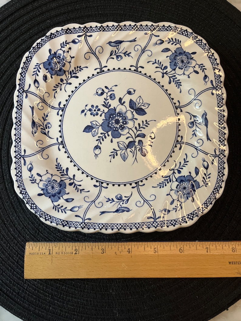 Wonderful Vintage Johnson Brothers Indies Pattern Dishes Large Array of ...