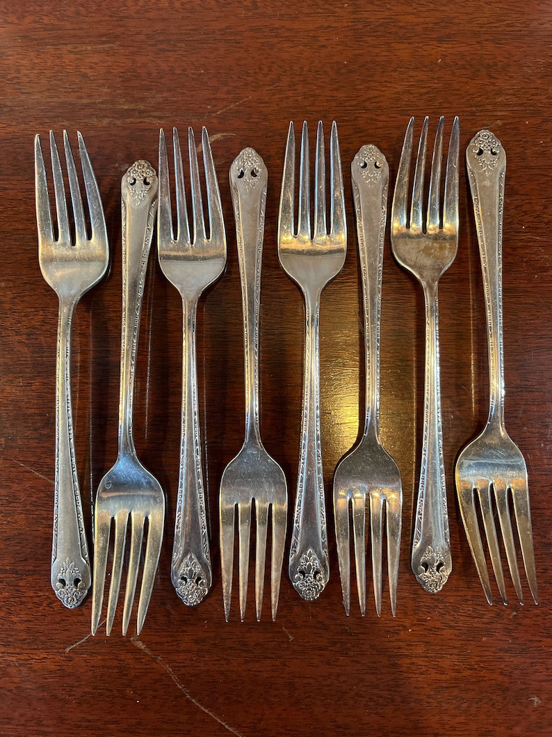Vintage Holmes & Edwards Salad Forks And/or Tea Spoons. YOU PICK. Great ...