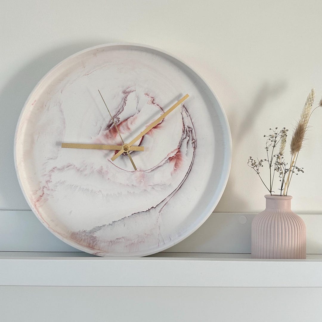 White and Pink Marble Clock With Silent Quartz Mechanism and Gold Hands ...