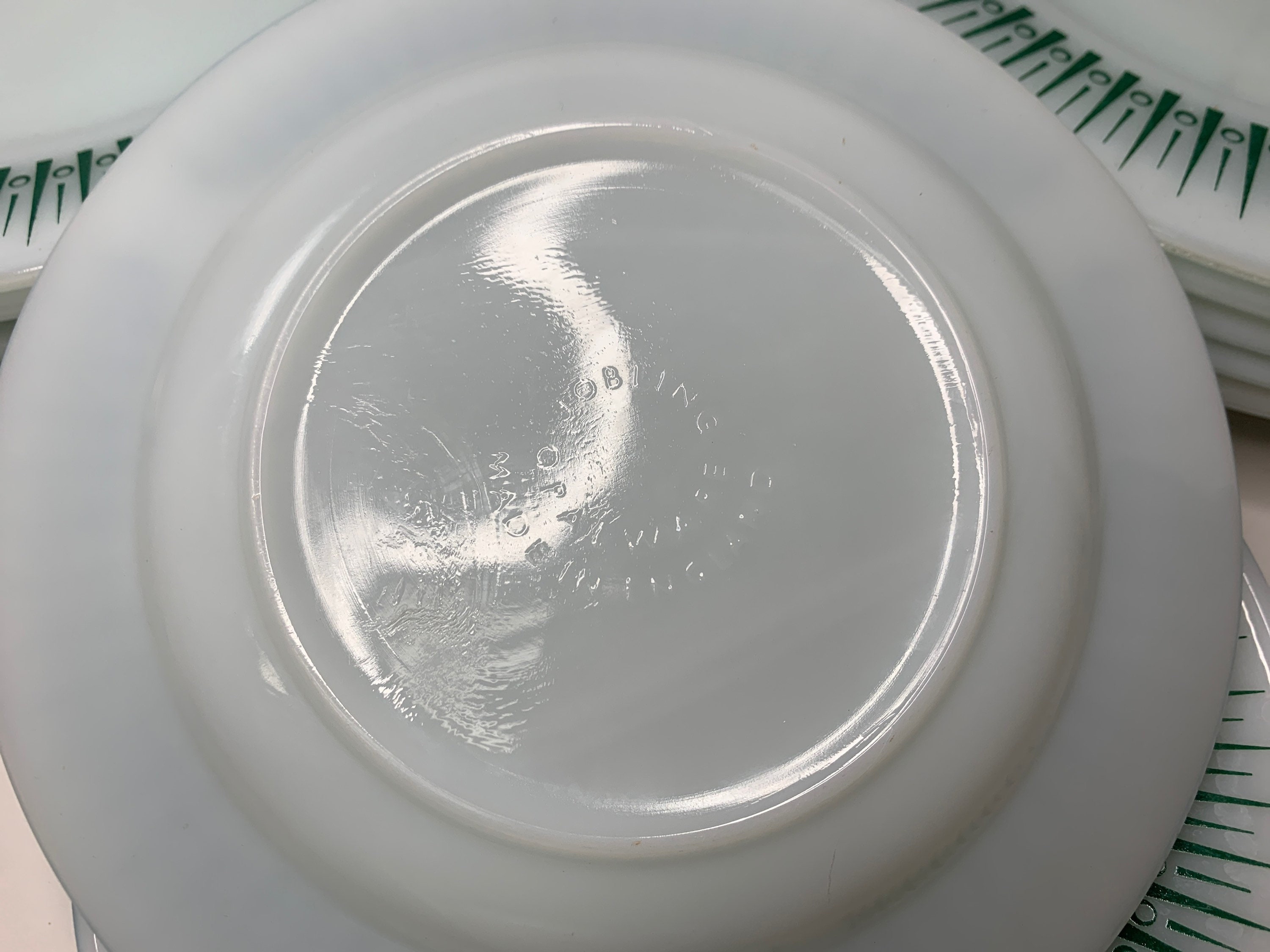 JAJ Pyrex, Jobling, Green Coronet, Plates, Dinner Plates, Dessert ...