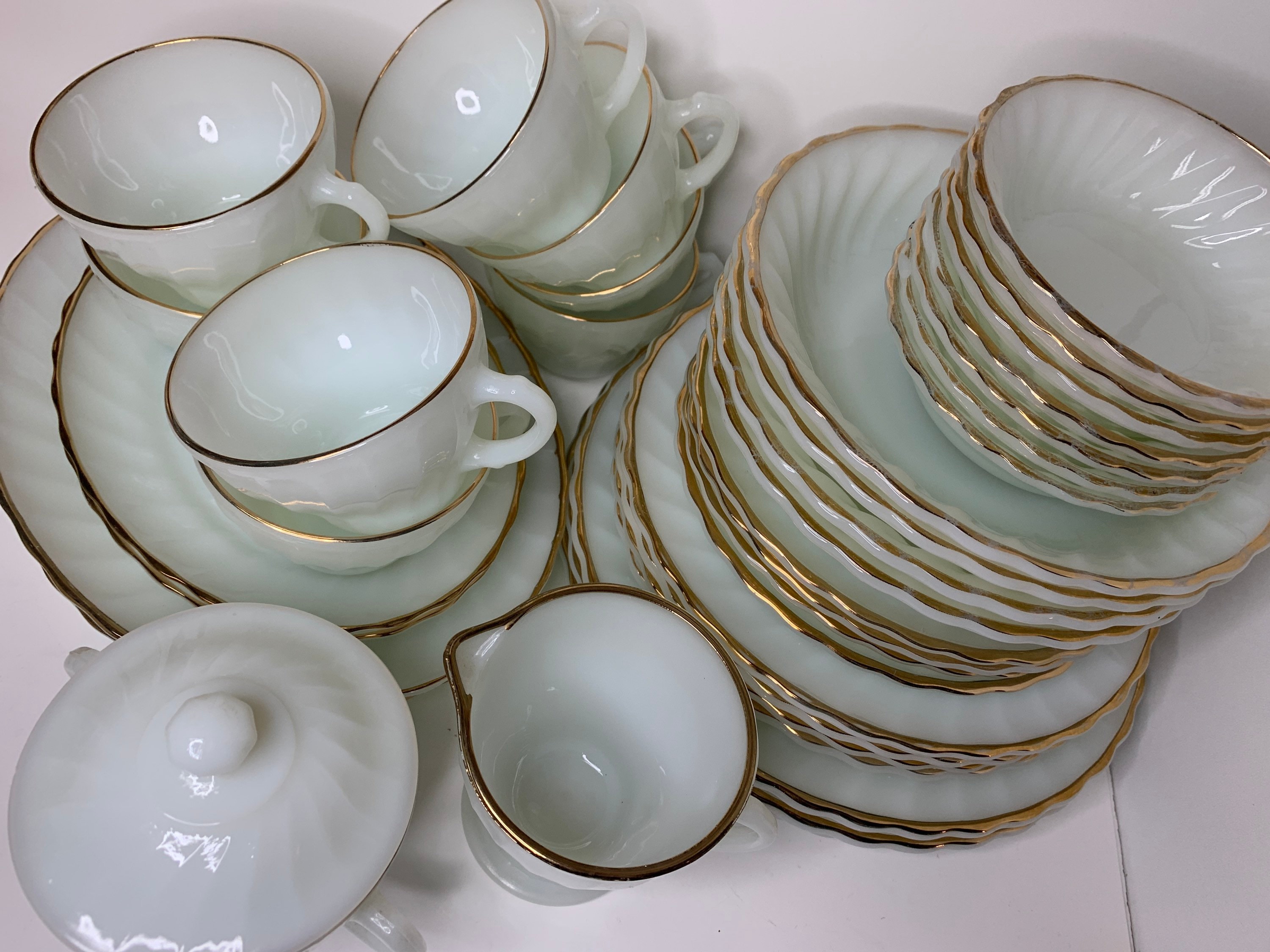 Anchor Hocking, Fire King, Golden Shell, Swirl Pattern, Gold Trim, Milk ...