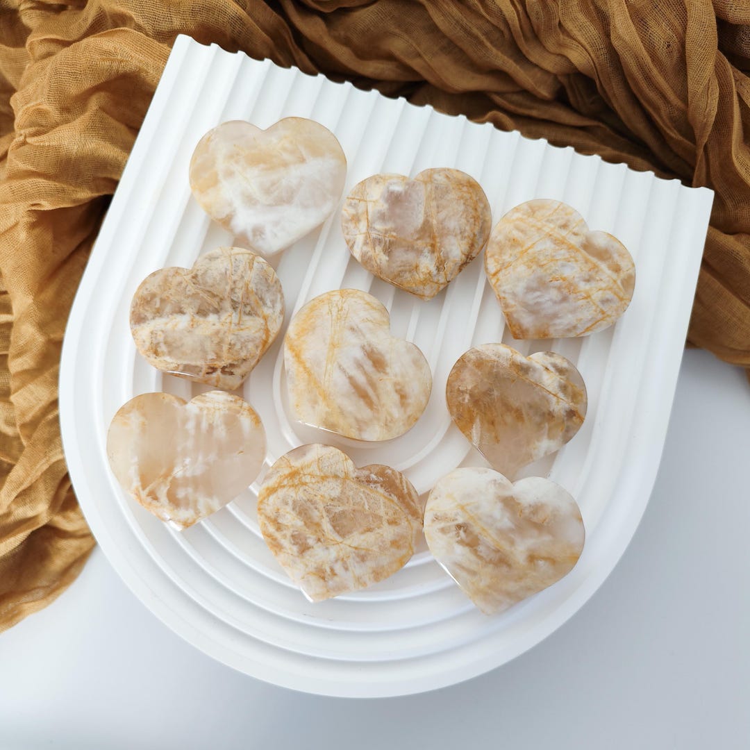 Snowflake Garden Quartz Heart Crystal Carving - Etsy