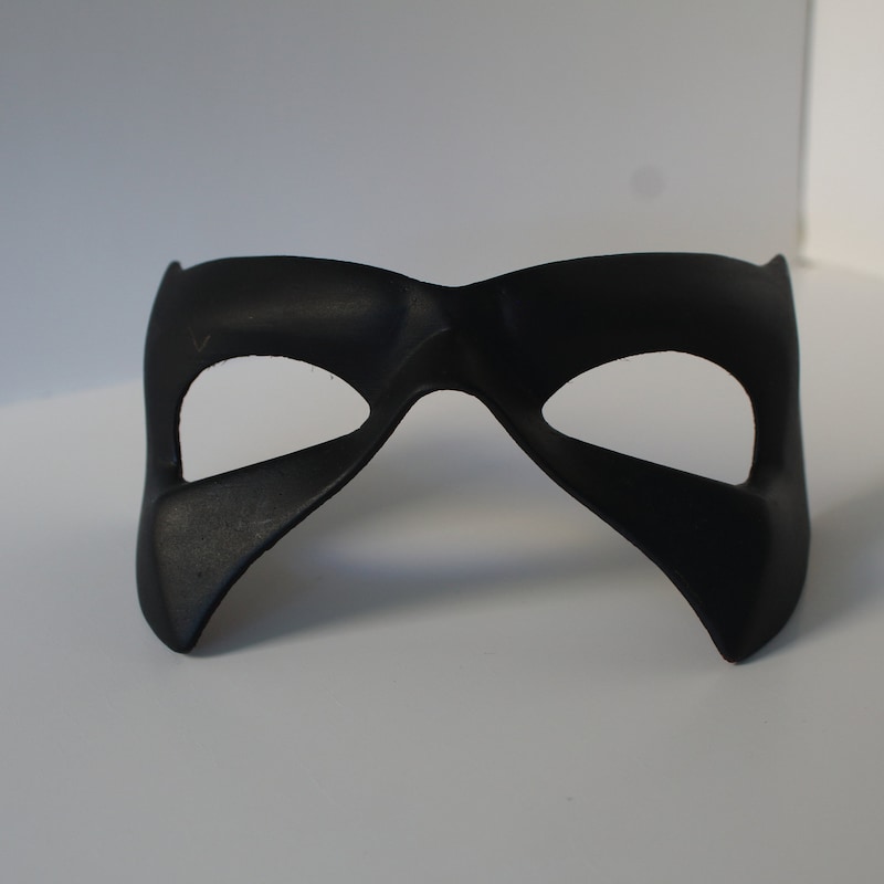 Robin Mask - Etsy