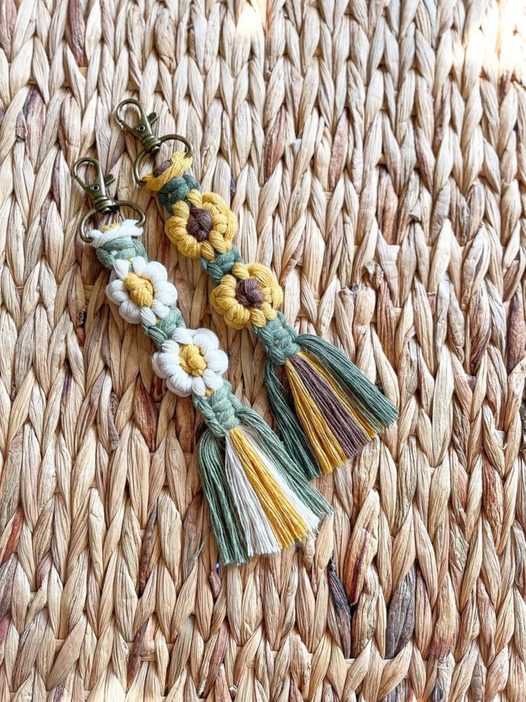 Flower Keychain - Etsy