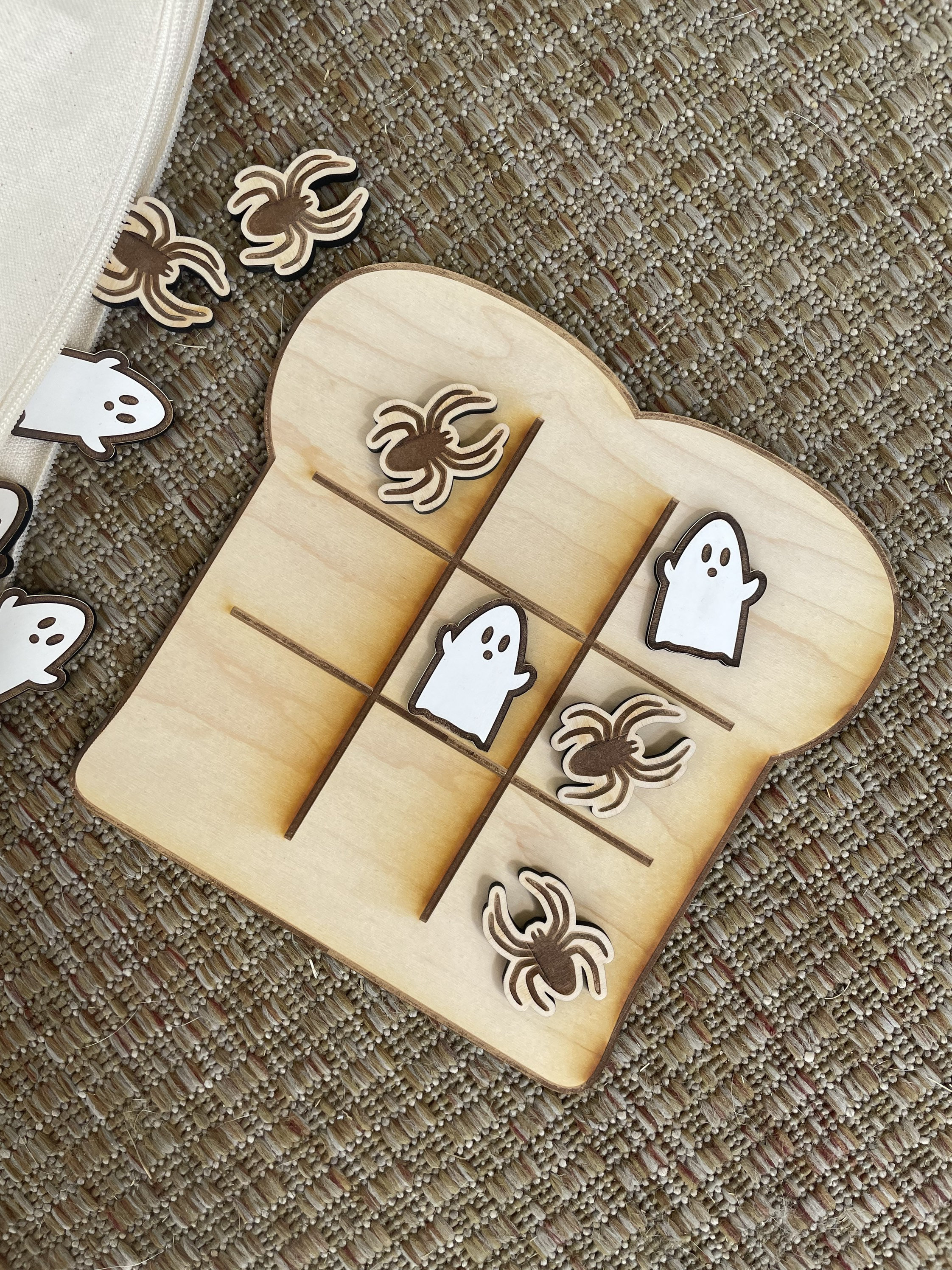 Spiders and Ghosts Tic Tac Toast Halloween Tic Tac Toe - Etsy