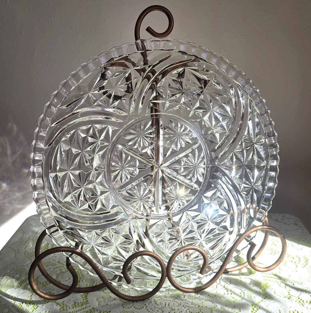Beautiful Large Round Clear Pressed Glass Serving Platter ~ 12.75 ...