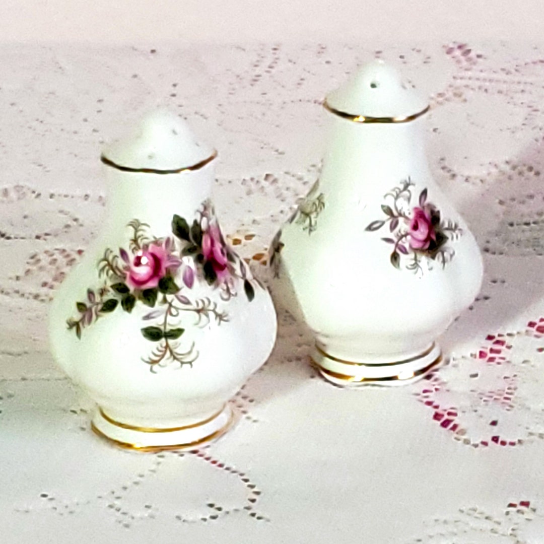 Royal Albert “lavender Rose” Bone China Dishes – 1 SALT AND PEPPER Set ...