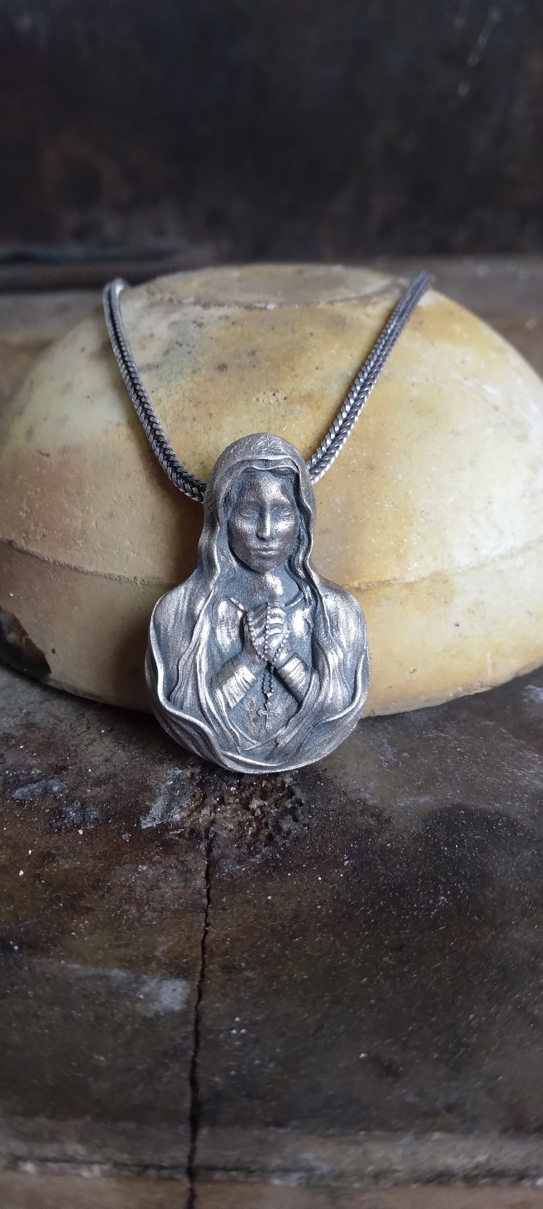 Virgin Mary Praying Silver Pendant, 925k Sterling Silver Religious ...