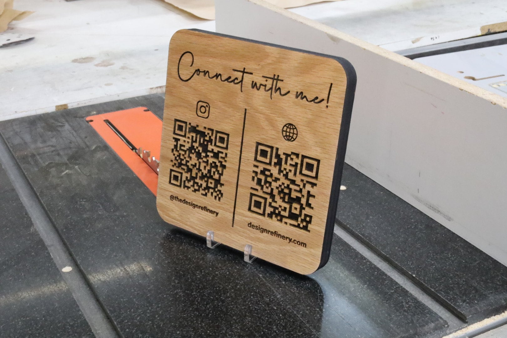 QR-Codes aus Holz mit Ständer | Etsy