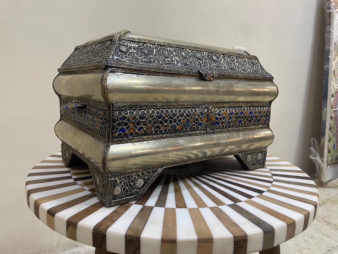 Handcrafted Moroccan Jewelry Box: Vintage Metal & Resin Treasure Chest ...