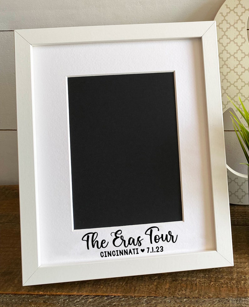 Custom Eras Tour 5x7 Photo Frame, Personalize With City and Date, Black ...