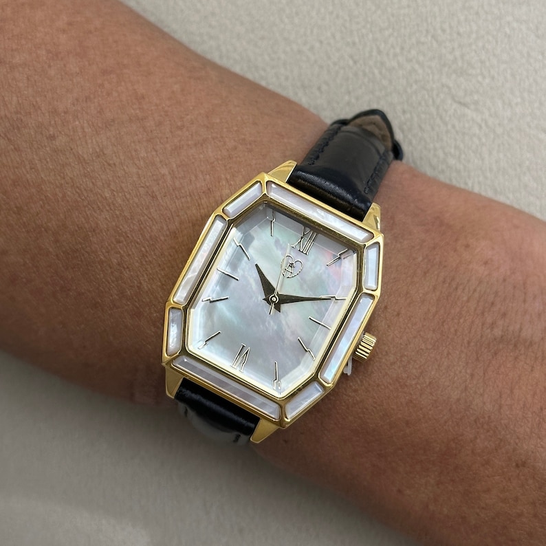 Mother of Pearl Watch Natural Stone Watch White Gemstone Dial Quartz ...