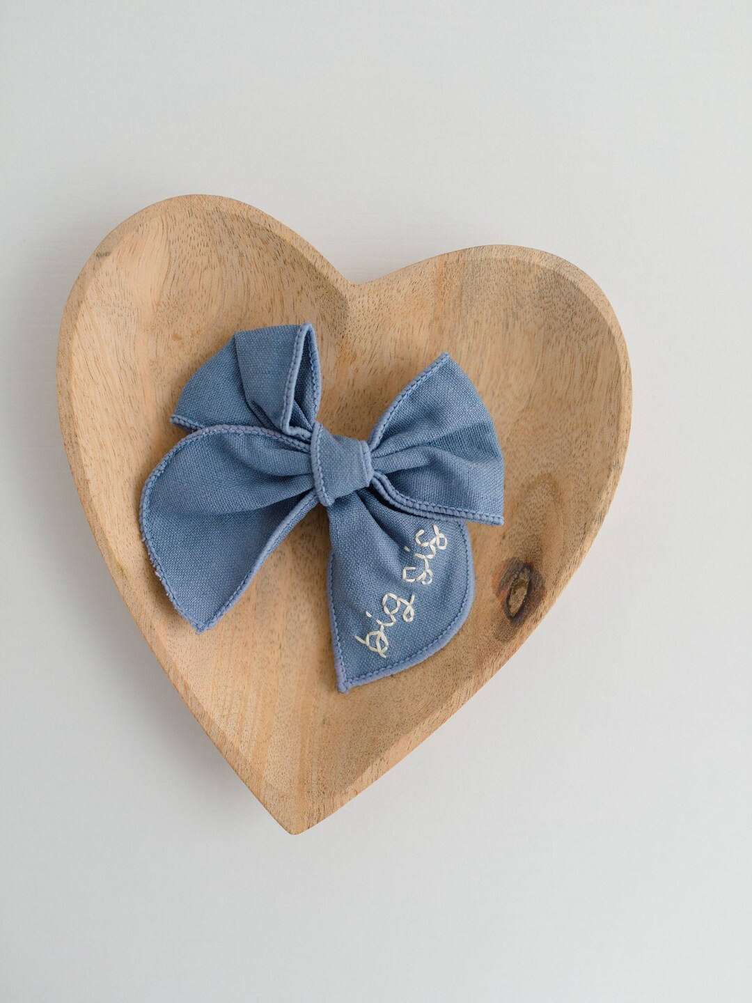 Custom Hand-embroidered Big Sis Hairbow | Name Bow, Embroidery Bow ...