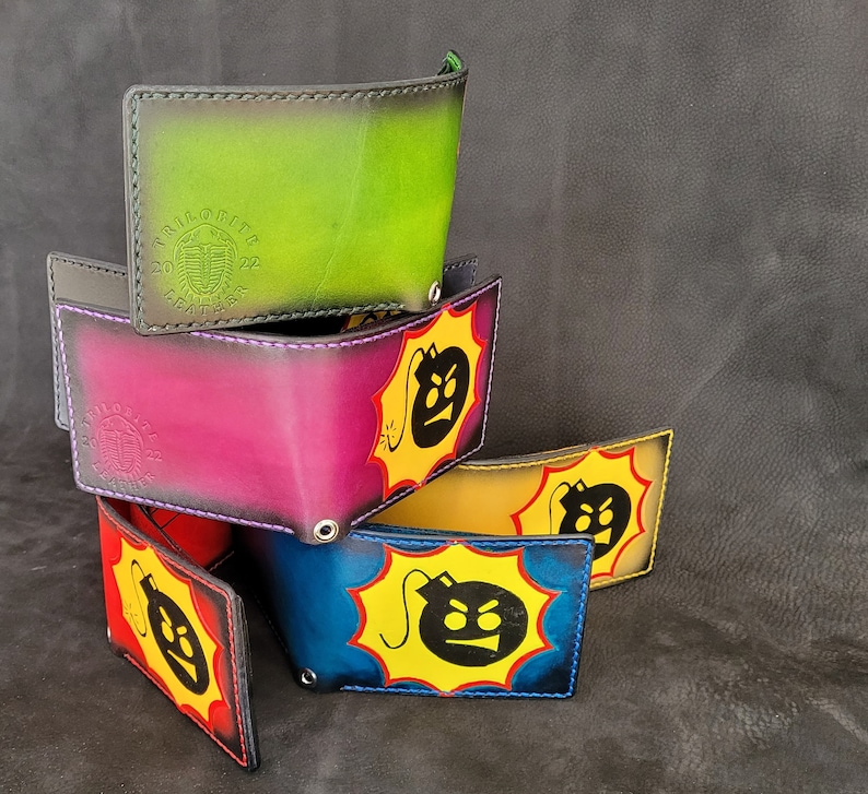 Handmade Leather Bifold Wallet With Serious Sam Logo - Etsy