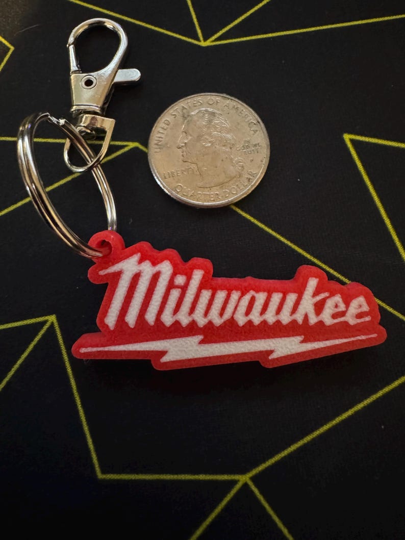 3D Printed Milwaukee Keychain With Keyring - Etsy