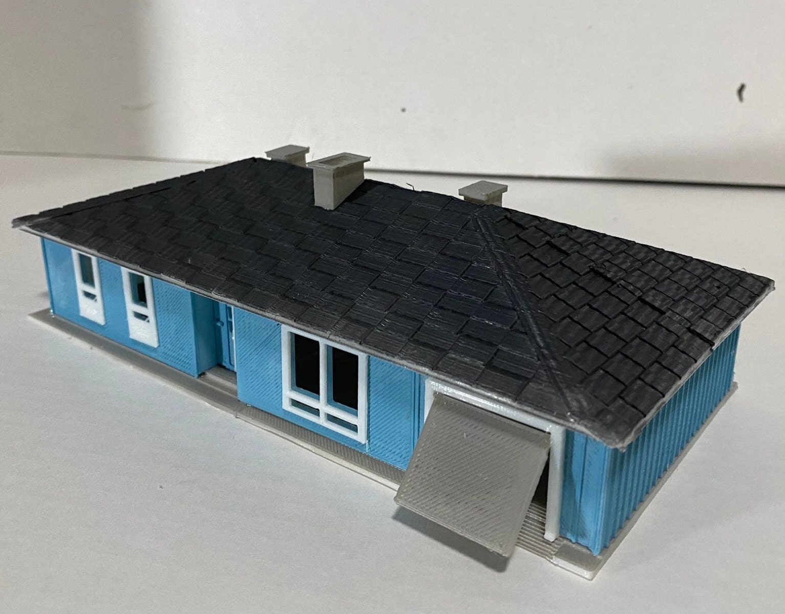 Assembled Bub's Boujee Bungalow - T, Z, N, 1/144, HO, S, O - Model ...