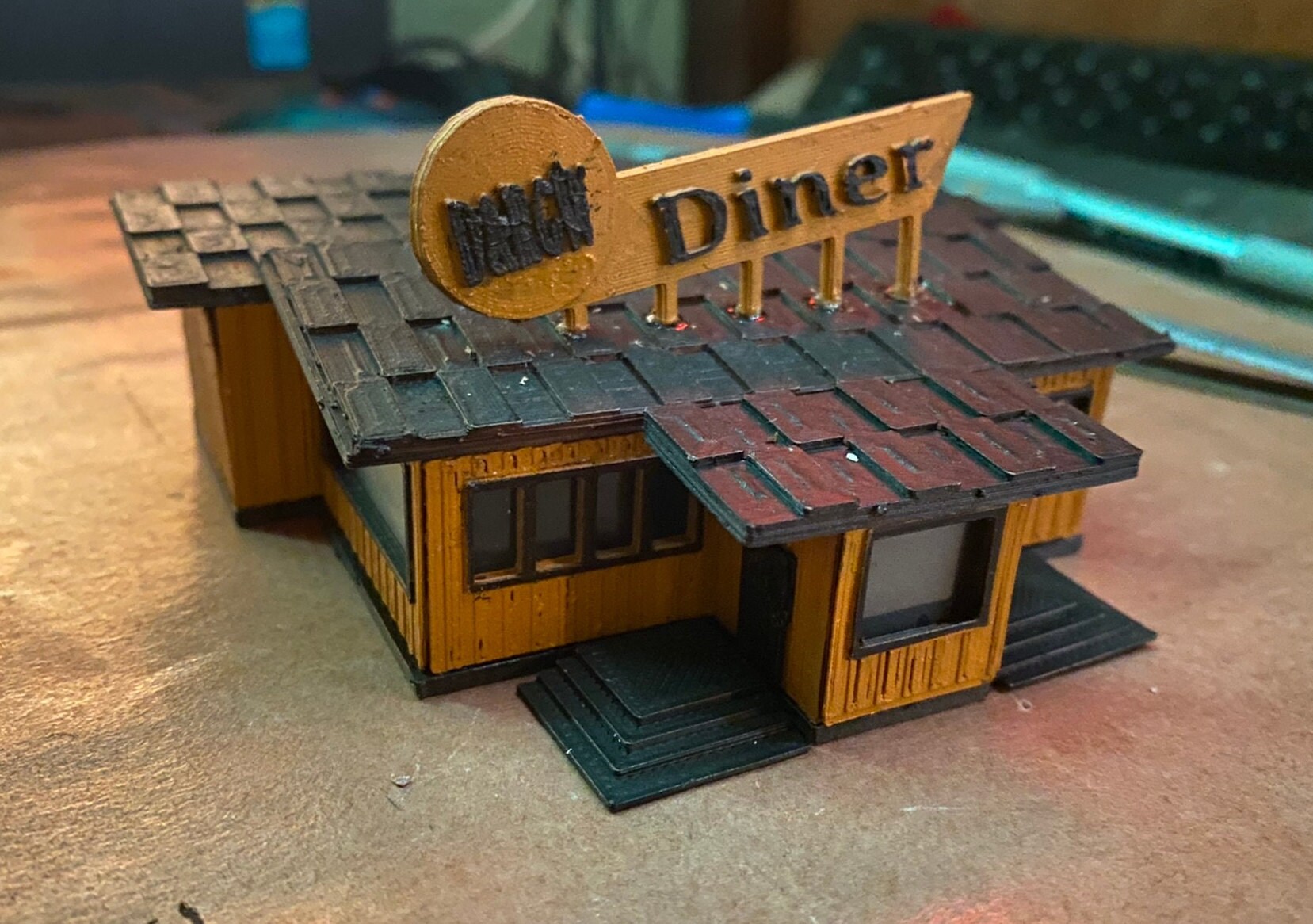 Assembled Diner Model - Custom Paint Option! T, Z, N, 1/144, HO, S, O ...