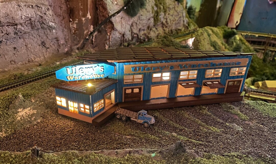 Warehouse Model Assembled & Painted 1-220, 1-160, 1-87 Scales Ready for ...