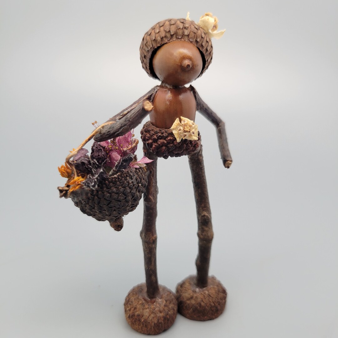 Oakie Acorn Elf Carrying Her Basket of Foraged Moss and Flowers ...