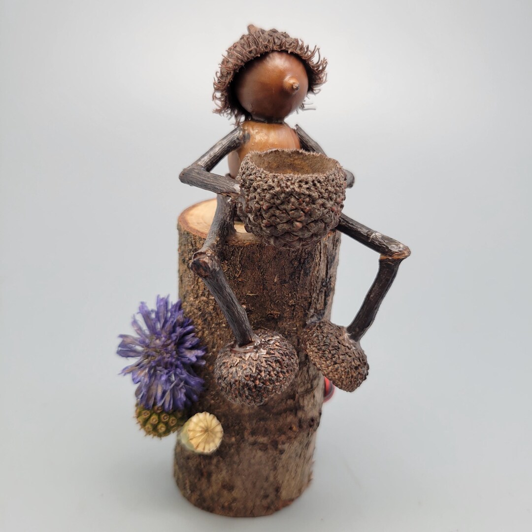 Oakie Acorn Elf Ready to Help You Get Great Nature Pictures by Helping ...