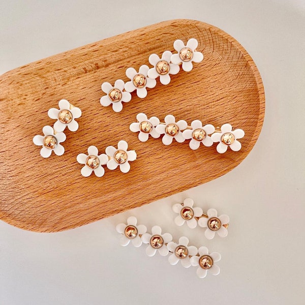 Daisy Hair Clips - Etsy