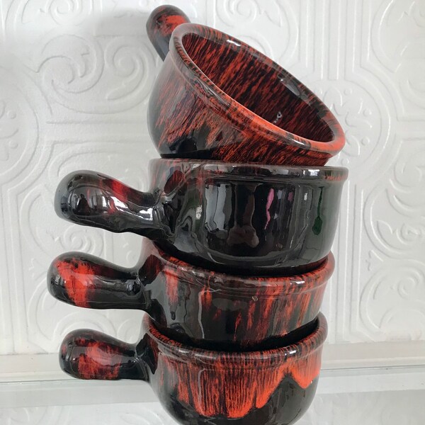 Canuck Pottery - Etsy Canada